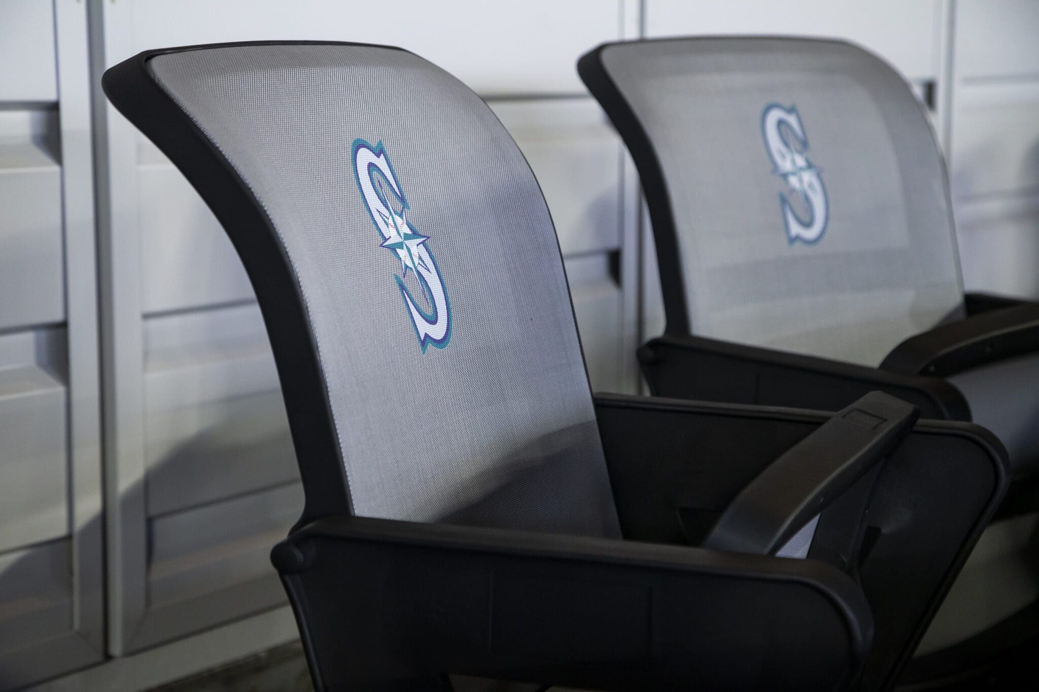 Ventilator Caster Chair | Air Flow Mesh Seat