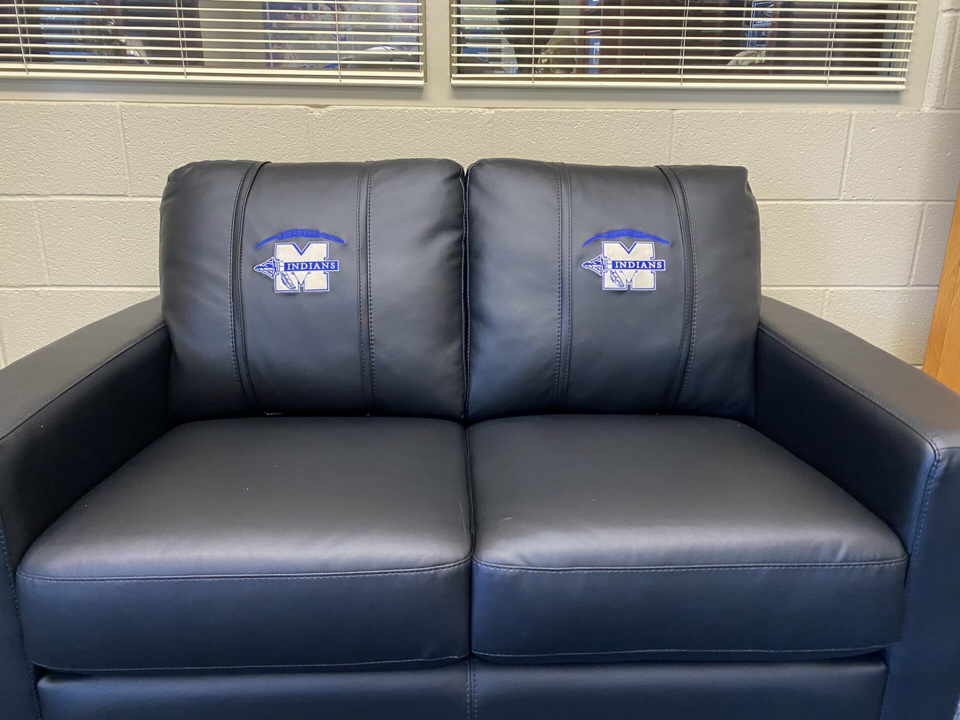 McEachern HS (GA) Loveseat - DreamSeat