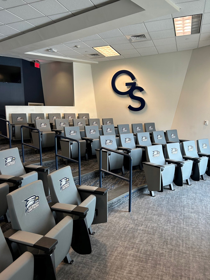 Suitemax Axis 1 GSU - DreamSeat