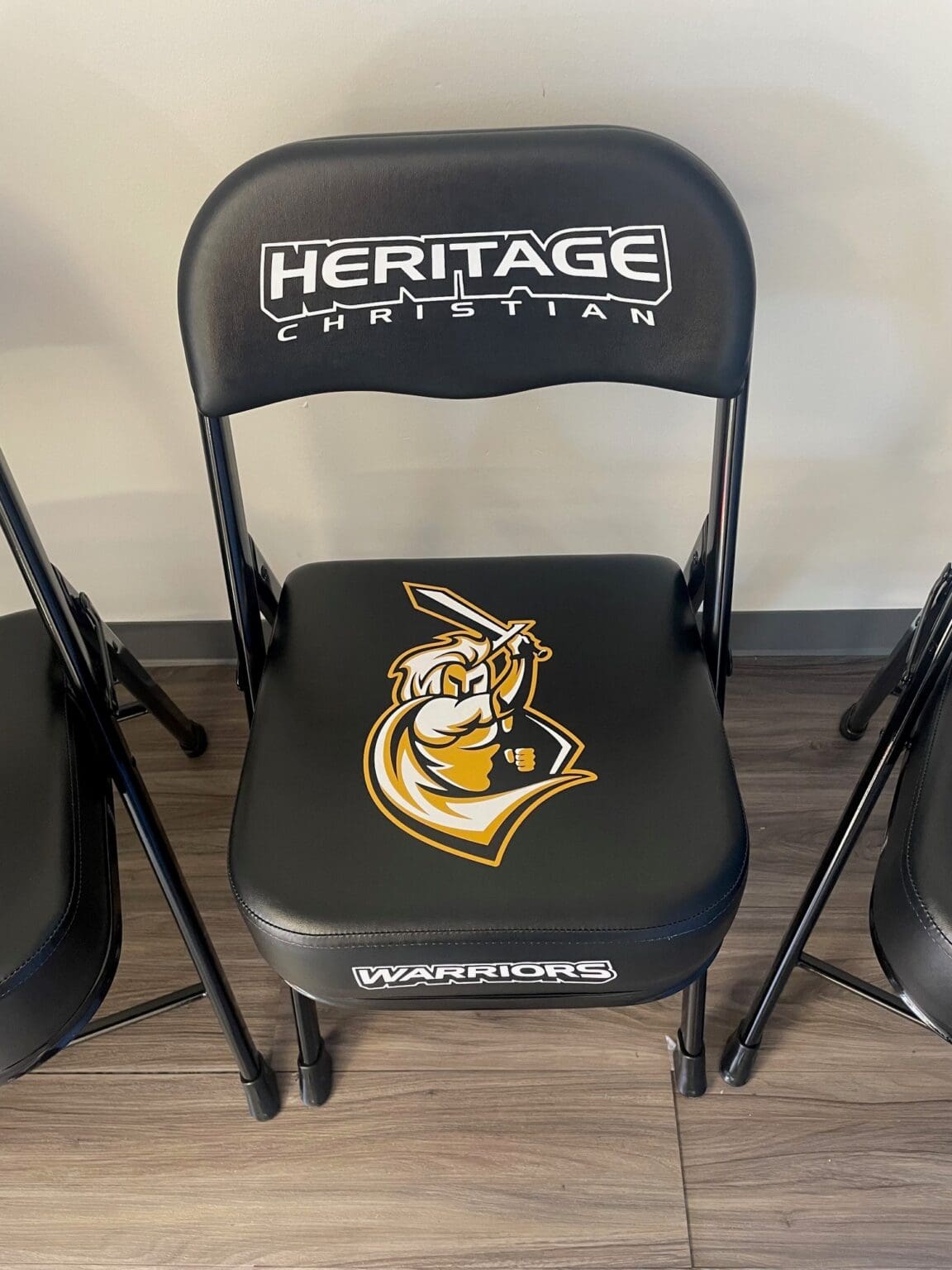 Deluxe Sideline Chair | Custom Folding Chairs | DreamSeat