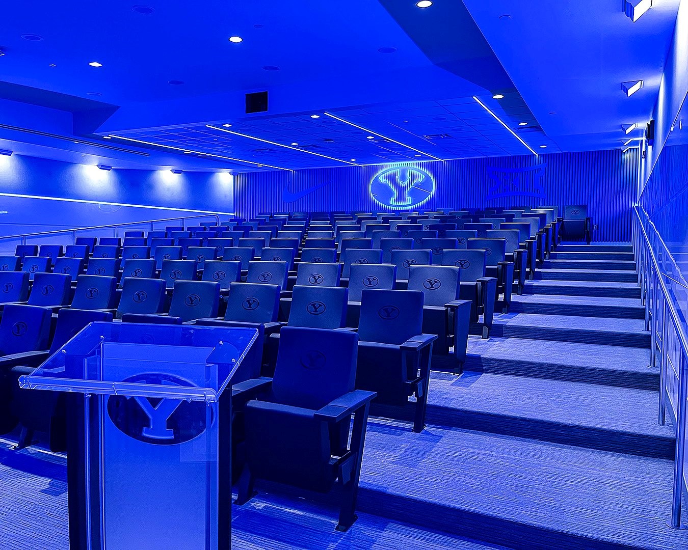 BYU Suitemax Axis Final - DreamSeat