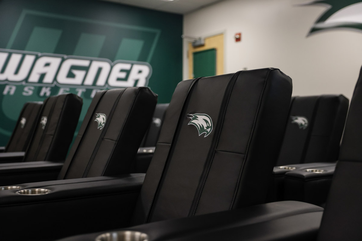 Luxury Rocker | Commercial-Grade Furniture | DreamSeat