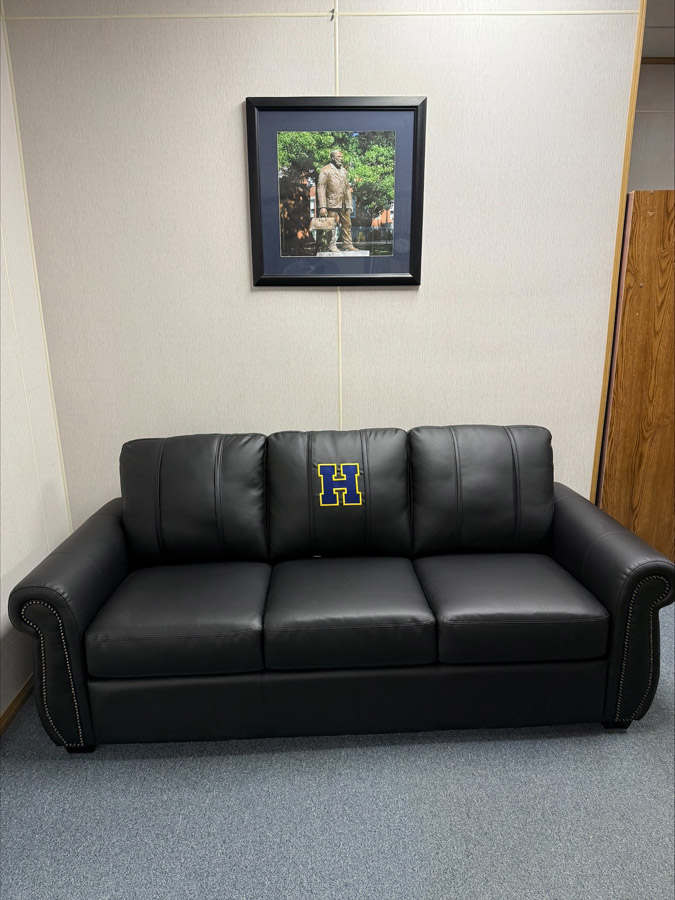 Collegiate Sports Furniture | College Custom Furniture